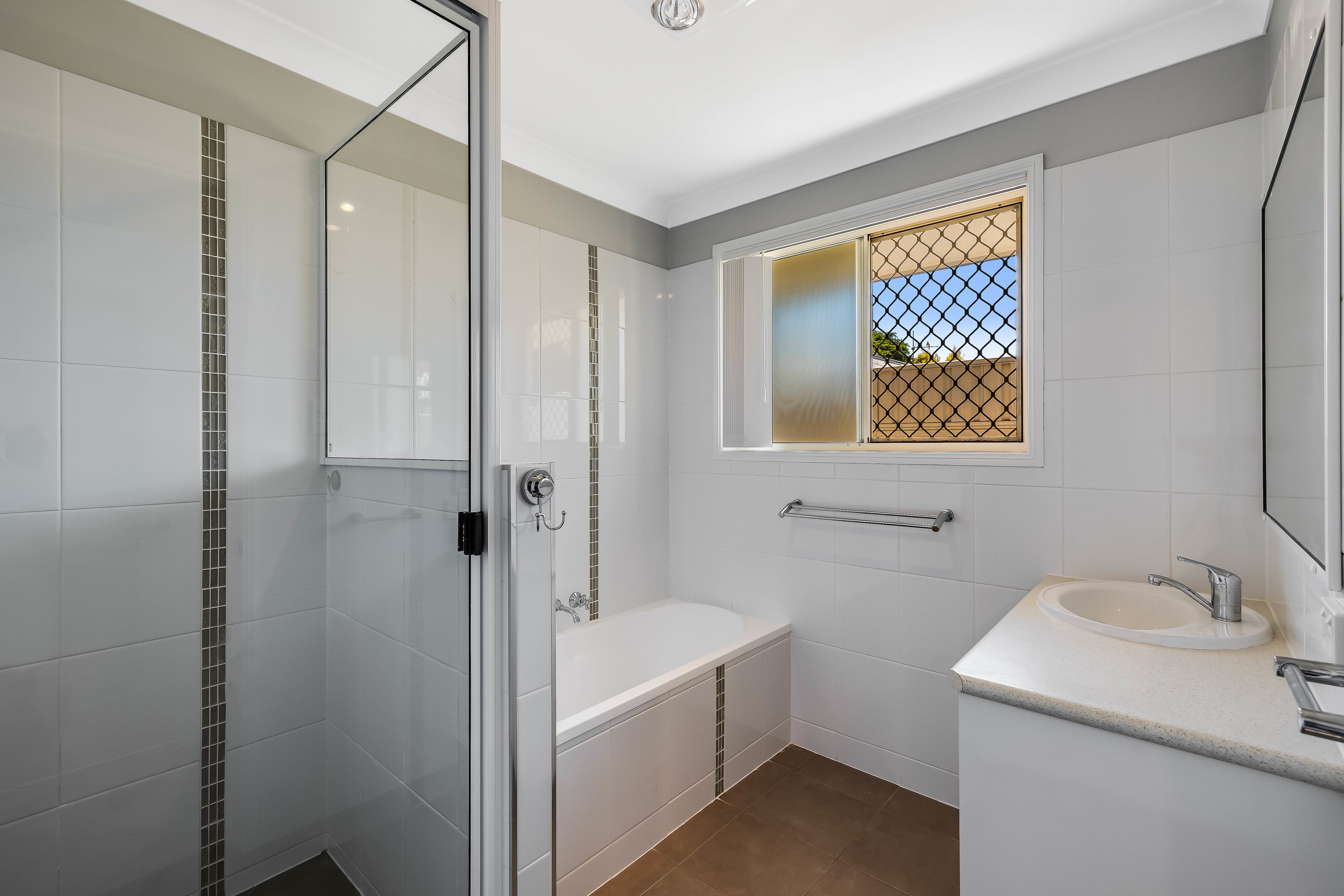 7 Pixie Drive Kearneys Spring Queensland House for Sale - RE/MAX Australia