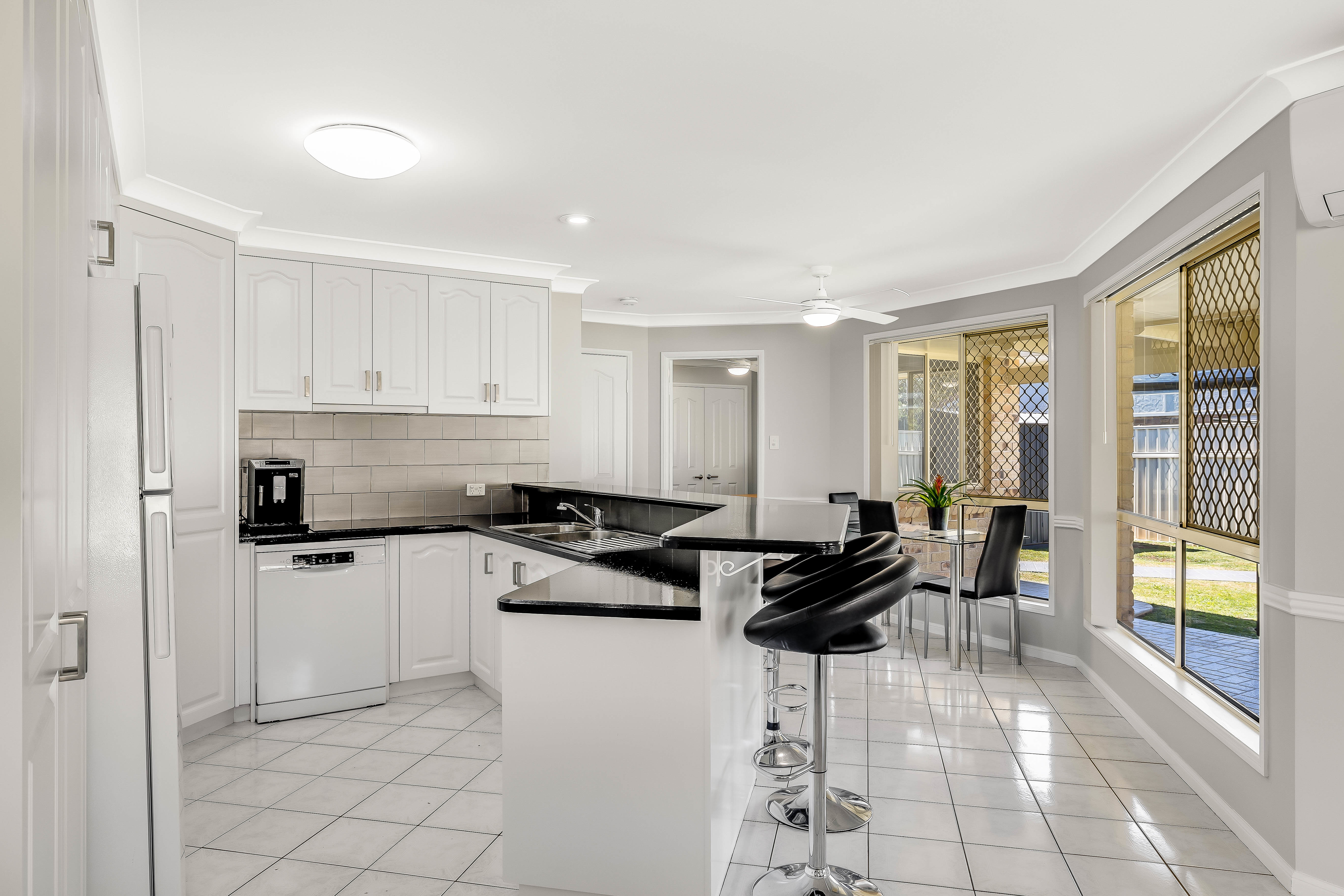 7 Pixie Drive Kearneys Spring Queensland House for Sale - RE/MAX Australia