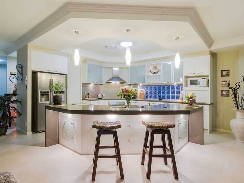 6 Wilcox Close Reedy Creek Queensland House for Sale - RE/MAX Australia